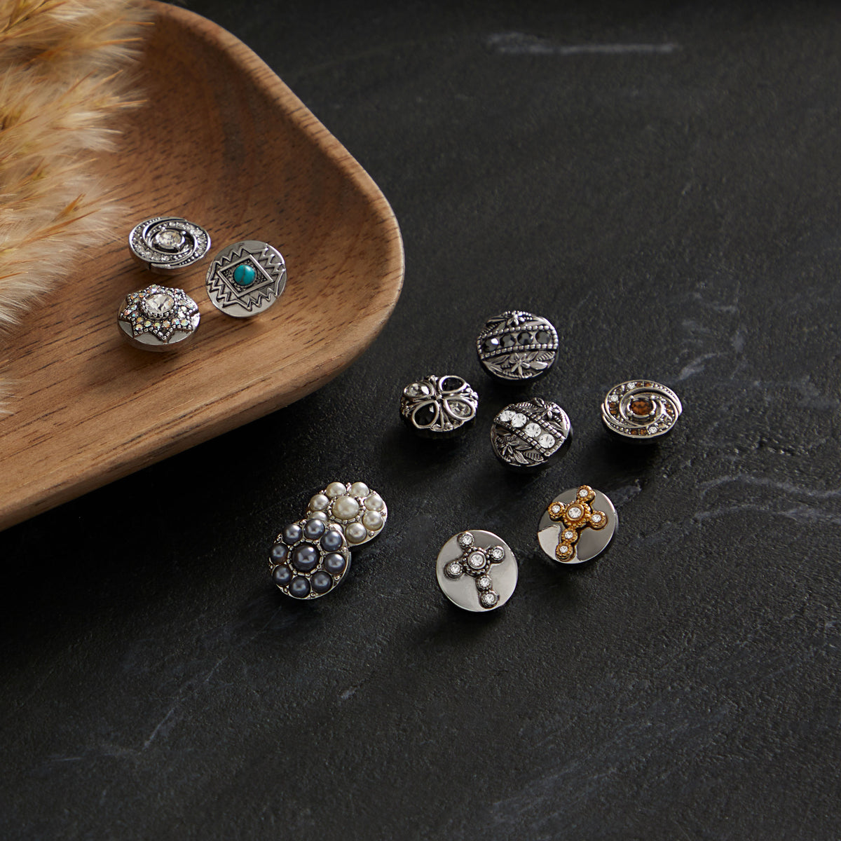 Pearl Fleur - White – Ginger Snaps & Co.